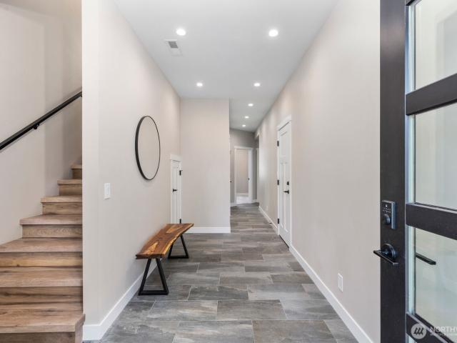 23 Byron Lane