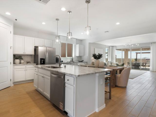23 Calle Reflejo