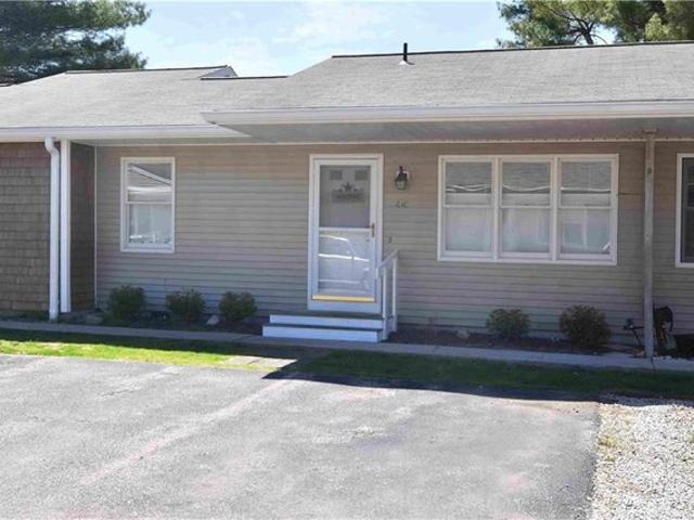 23 Castle Rock Dr Unit 23, Charlestown, RI 02813