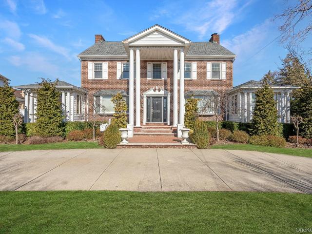 23 Center Drive