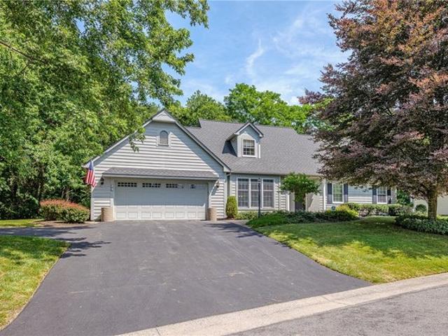 23 Chablis Dr, Fairport, NY 14450