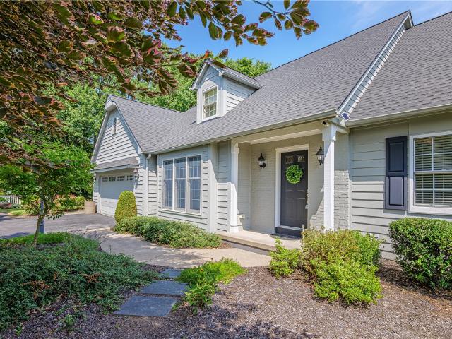 23 Chablis Drive