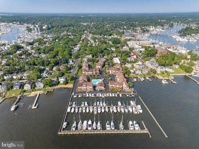 23 Chesapeake Lndg, Annapolis, MD 21403