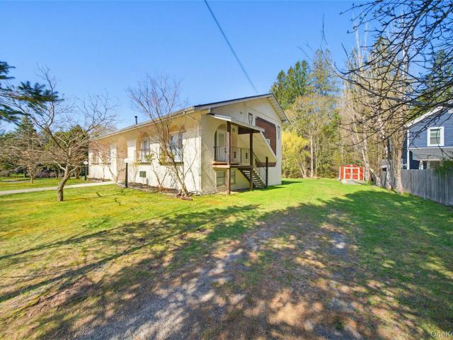 23 Cooley Road