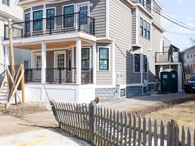 23 College Hill Rd, Unit 1, Somerville, MA 02144 | MLS #73504