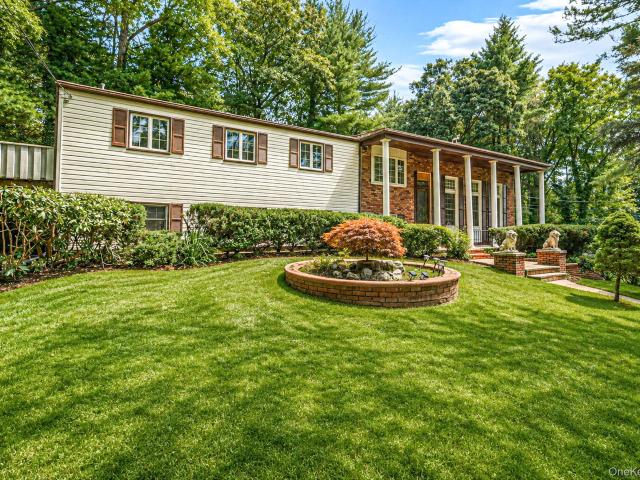 23 Colonial Drive