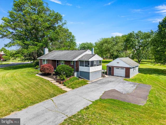 23 Country Lane