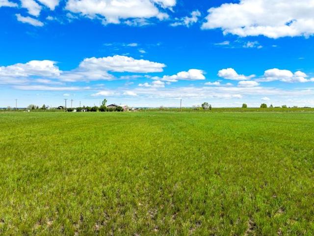 23 Country Squires Ln, Fairfield, MT 59436