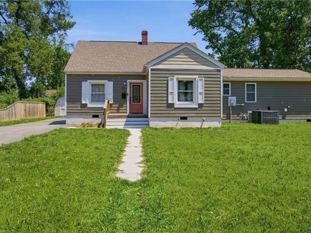 23 Clover St, Hampton, VA 23669