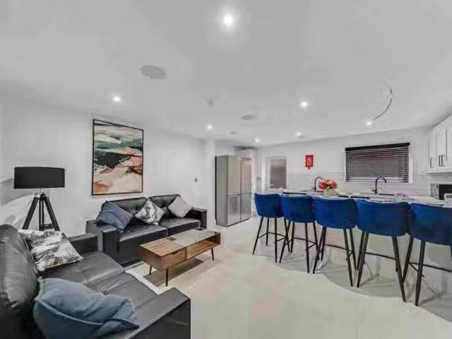 23 Cretan Road, L15 6 Beds 3 Baths