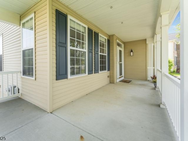23 Crestview Drive