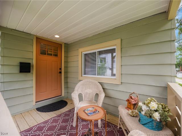 23 Curley Court SE