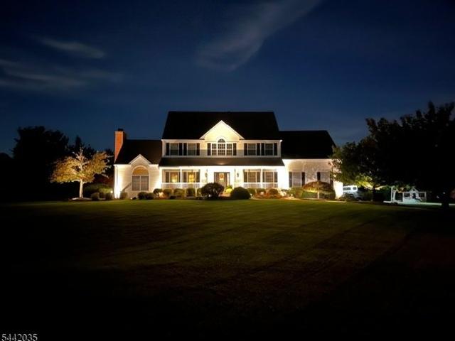 23 Deer Path, Hillsborough Twp, NJ 08844