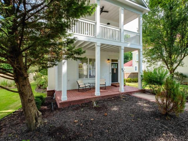 23 Deerberry Forest Circle
