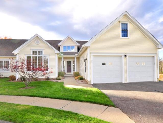 23 Dewberry Way Unit 23, Suffield, CT 06078