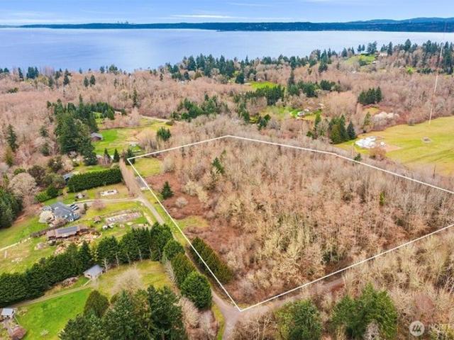 23 Dockton Rd SW, Vashon, WA 98070