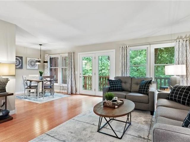 23 Dogwood Dr, Bella Vista, AR 72715