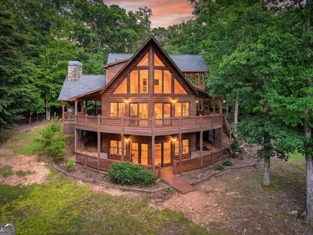 23 Dolores Dr, Mineral Bluff, GA 30559