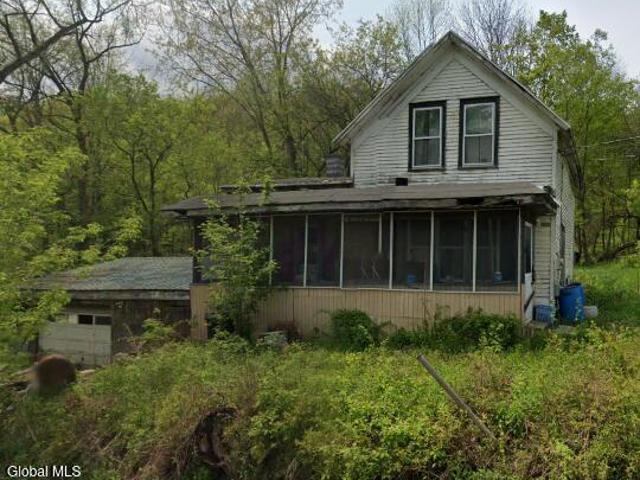 23 Dundee Avenue