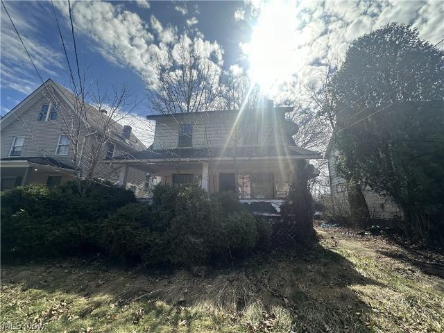 23 E Boston Avenue