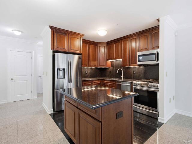23 E 128th Street 2F