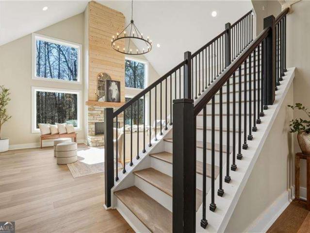 23 Echota Court