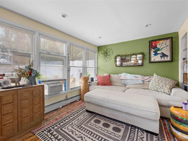 23 Edgewood Avenue