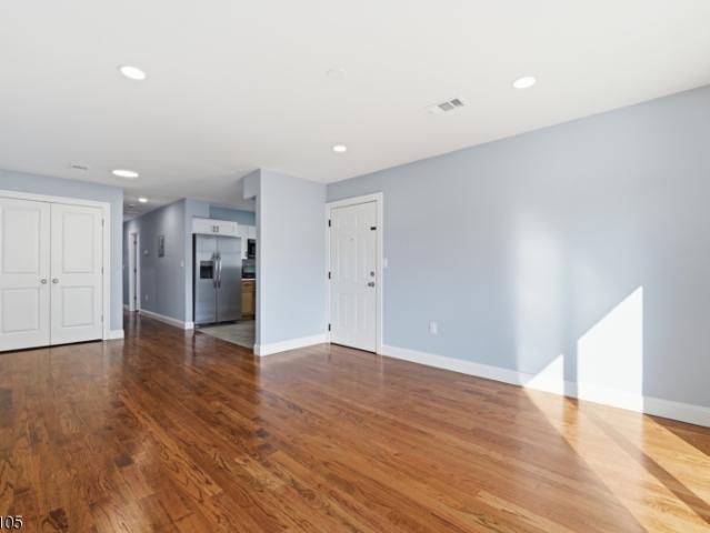 23 Edwin Pl