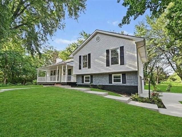 23 Emmy Ln, Platte City, MO 64079
