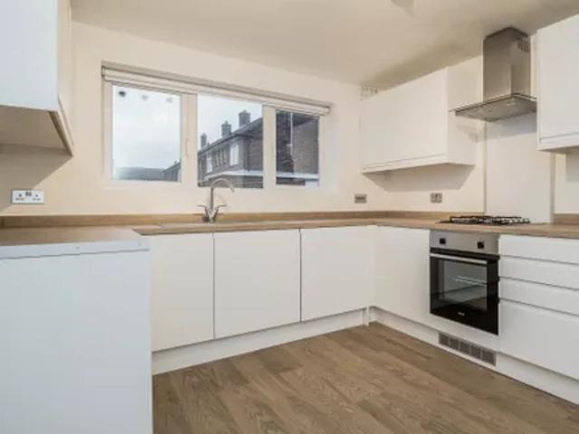 23 Eric Close, London, E7 0AY, United Kingdom | 3 bed apartment for rent #165885349 | Rentberry