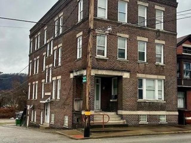23 Garden Ct, Wheeling, WV 26003
