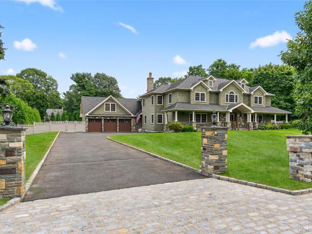 23 Gloria Ln, Huntington, NY 11743 | MLS #897606