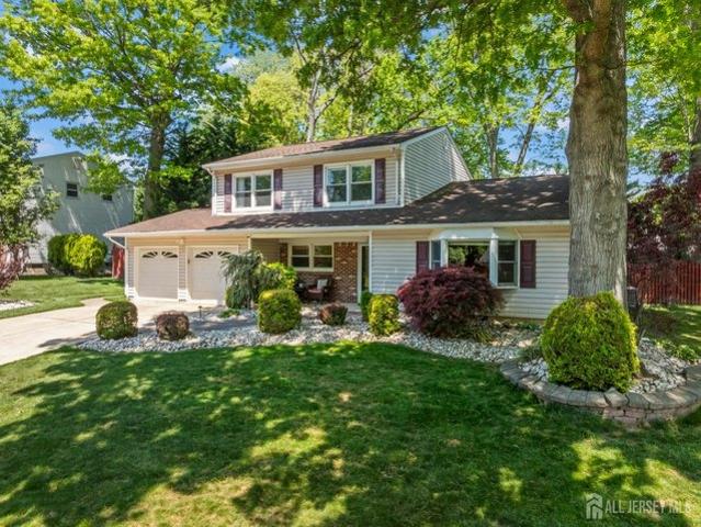 23 Gladstone Dr, East Brunswick, NJ 08816