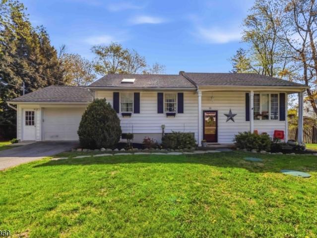 23 Hancock Dr
