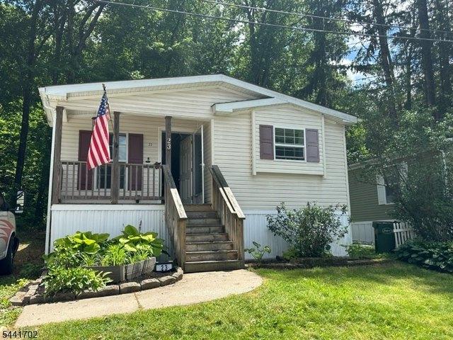 23 Hillside Vlg, Oxford, NJ 07863