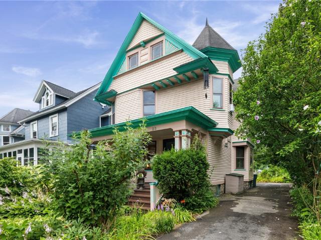 23 Hobart Street