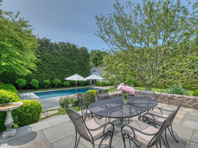 23 Howard St, Sag Harbor, NY 11963 | MLS #68437