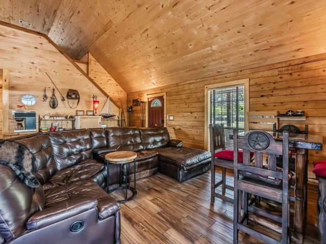 23 Hunters Creek Drive