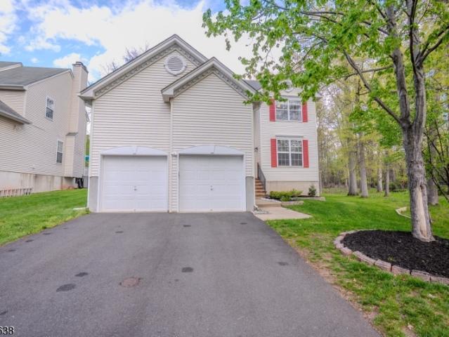 23 Huntley Way
