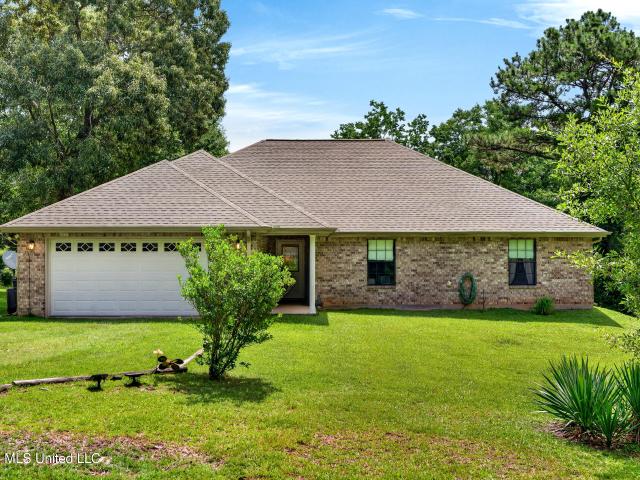 23 Hubert Spiers Road