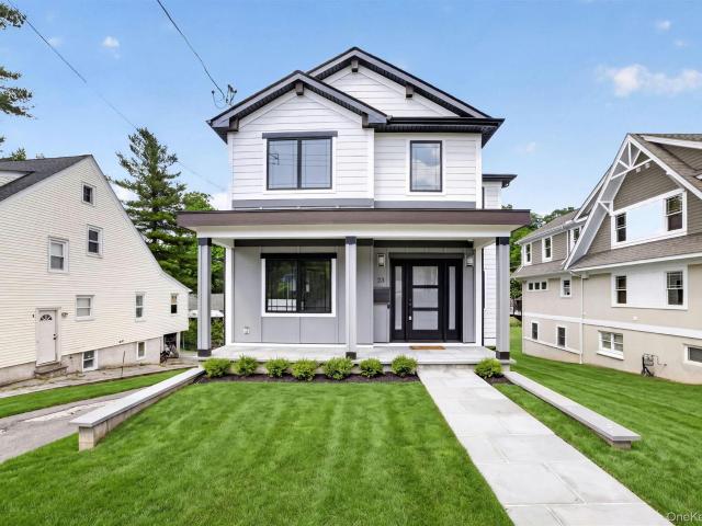 23 Hudson Avenue