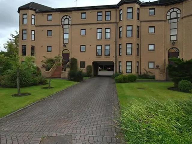 23 Hughenden Gardens, Partickhill, Glasgow, G12 9XW, United Kingdom | 3 bed apartment for rent #133221246 | Rentberry