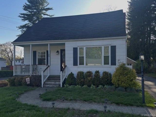 23 Innis Ave, Newburgh, NY 12550