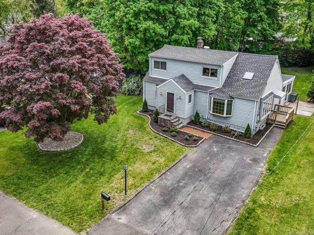 23 Ingleside Ave, Norwalk, CT 06850