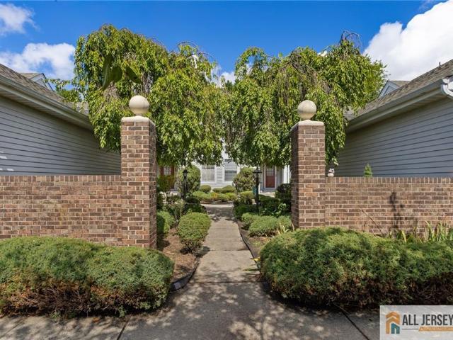 23 James Buchanan Drive 23H
