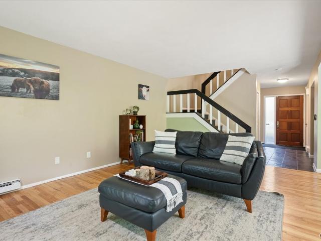 23 Jarvis Dr