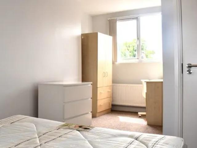 23 Landcross Road, Manchester, M14 6LZ, United Kingdom | 6 bed townhouse for rent #154594302 | Rentberry