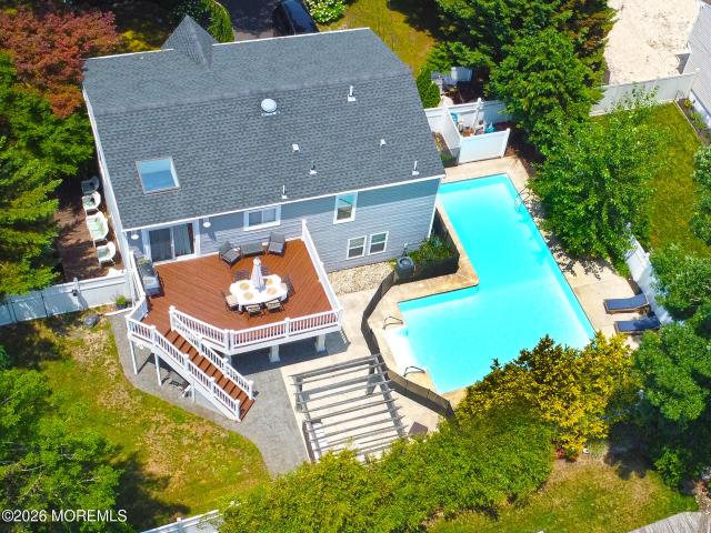 23 Layton Avenue