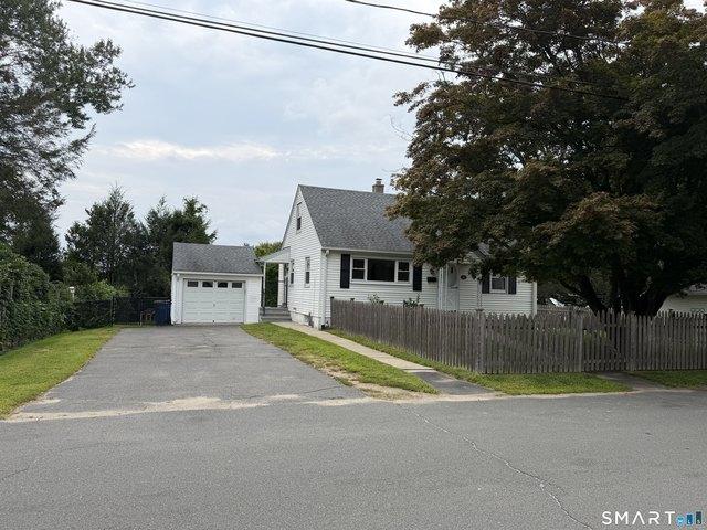 23 Leaf Ave, Waterbury, CT 06705