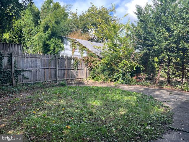 23 Lincoln Ave, Collingswood, NJ 08108 | MLS #NJCD2113 | Compass